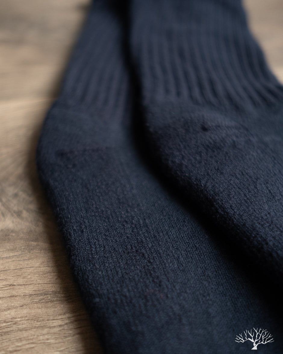 American Trench - The Solids Crew Sock - Vintage Navy – Withered Fig
