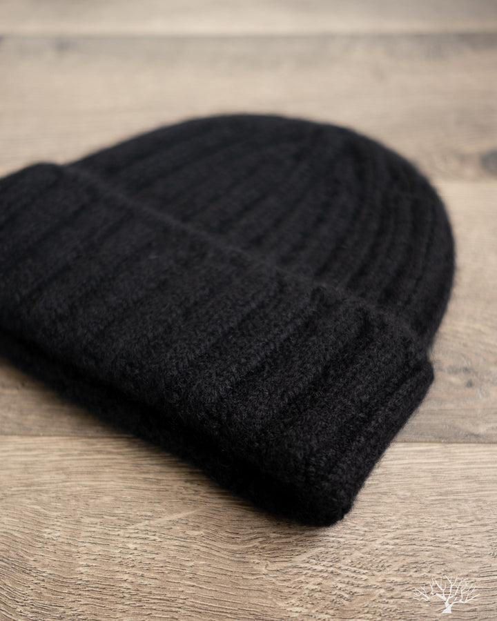 Câbleami - Cashmere 2x2 Rib Watch Cap - Black – Withered Fig