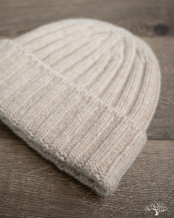 Câbleami - Cashmere 2x2 Rib Watch Cap - Light Beige – Withered Fig