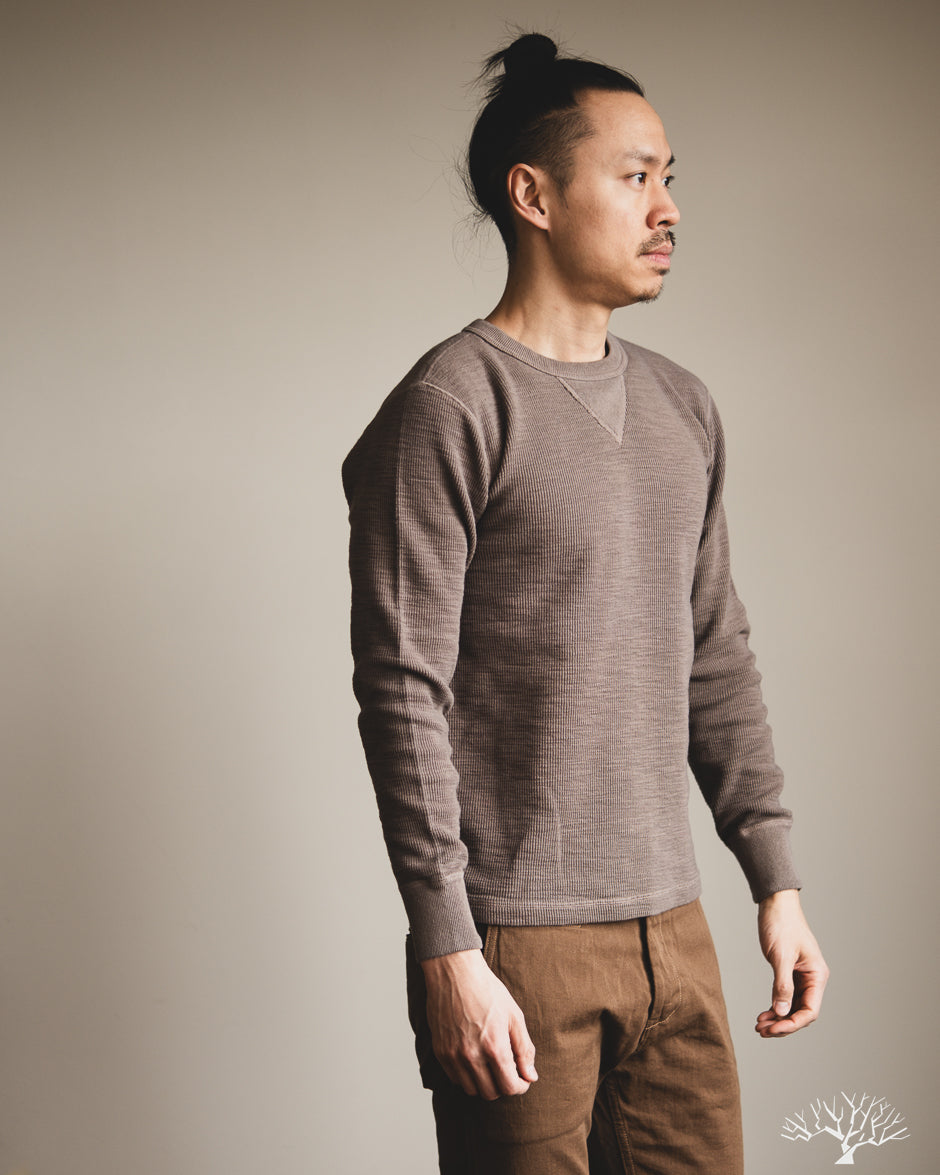 UES - Single Rib Knit V-Gusset Long Sleeve T-Shirt - Beige – Withered Fig