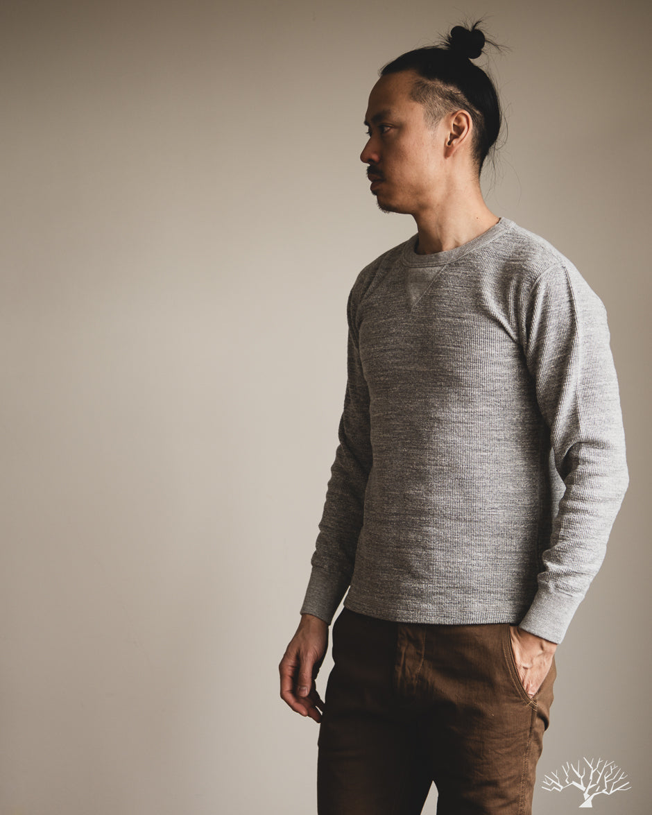 UES - Single Rib Knit V-Gusset Long Sleeve T-Shirt - Gray – Withered Fig
