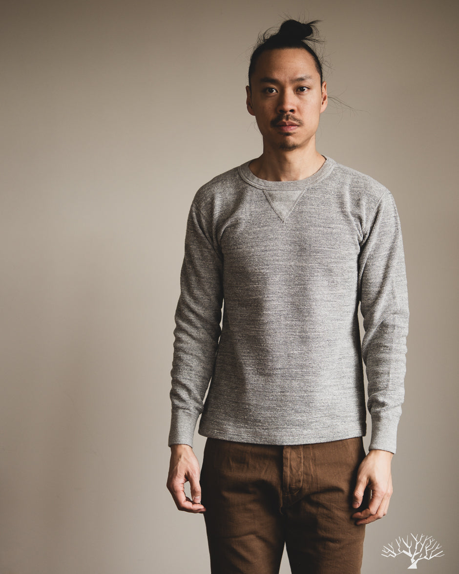 UES - Single Rib Knit V-Gusset Long Sleeve T-Shirt - Gray – Withered Fig